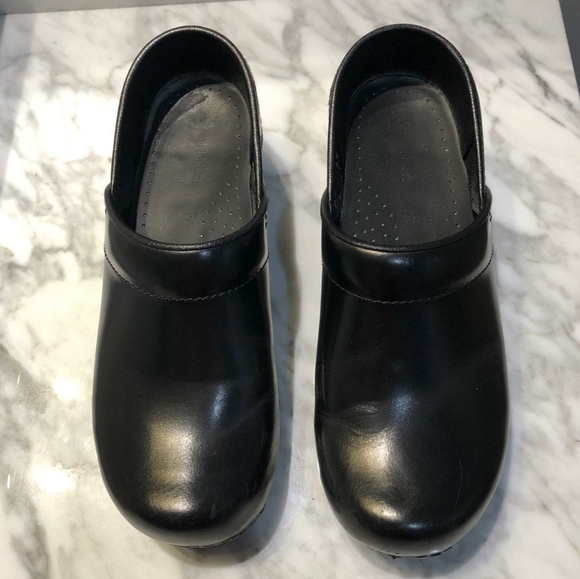 Shoes | Clogs | Poshmark